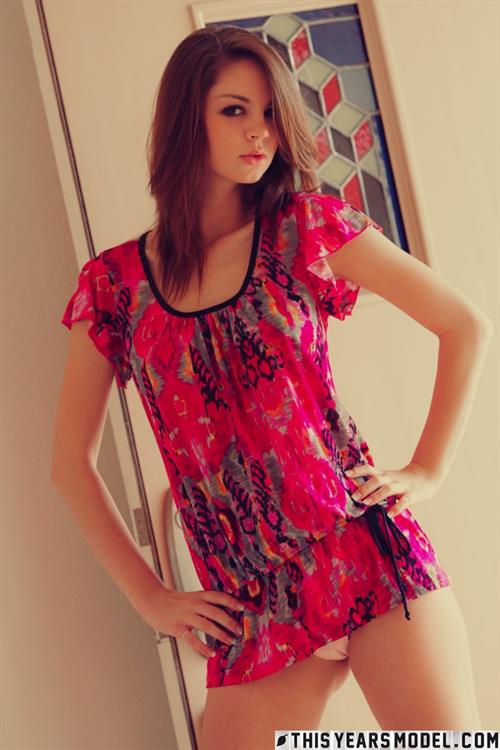 Aspen Martins Pictures Aspen In A Magenta Dress With Less Hotness